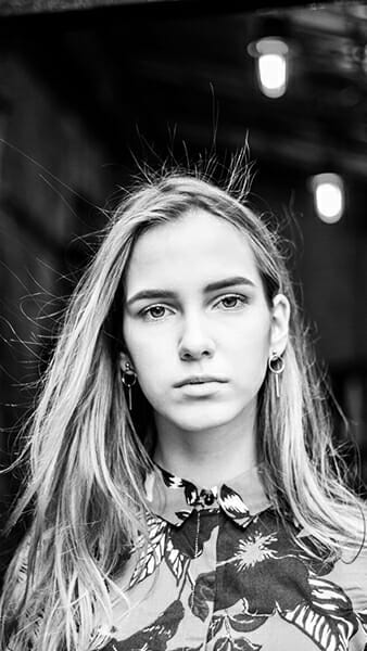 High Key Photography Explained for Beginners - iPhotography