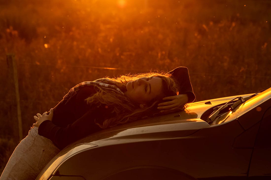 Dramatic Lighting Photography Tutorial: How to Take Incredible Photos