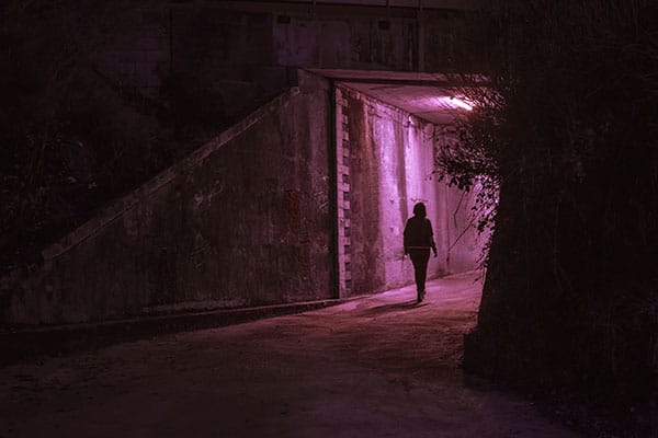 Dramatic Lighting Photography Tutorial: How to Take Incredible Photos