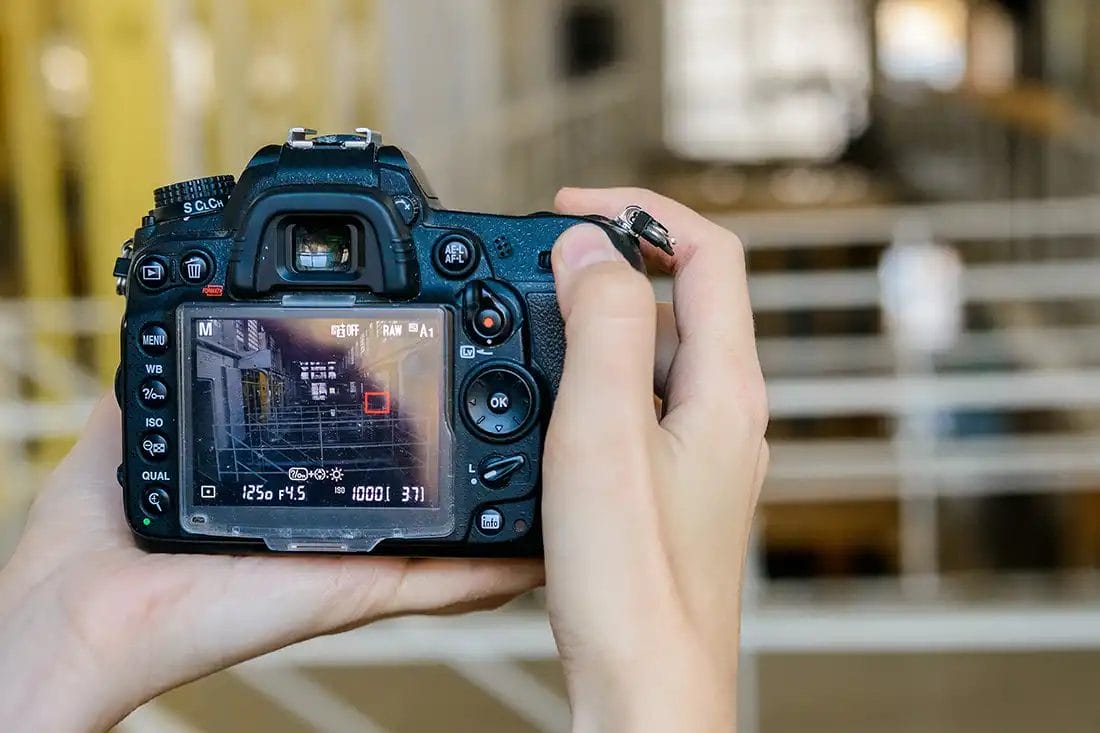 Where Should You Focus in a Photo?