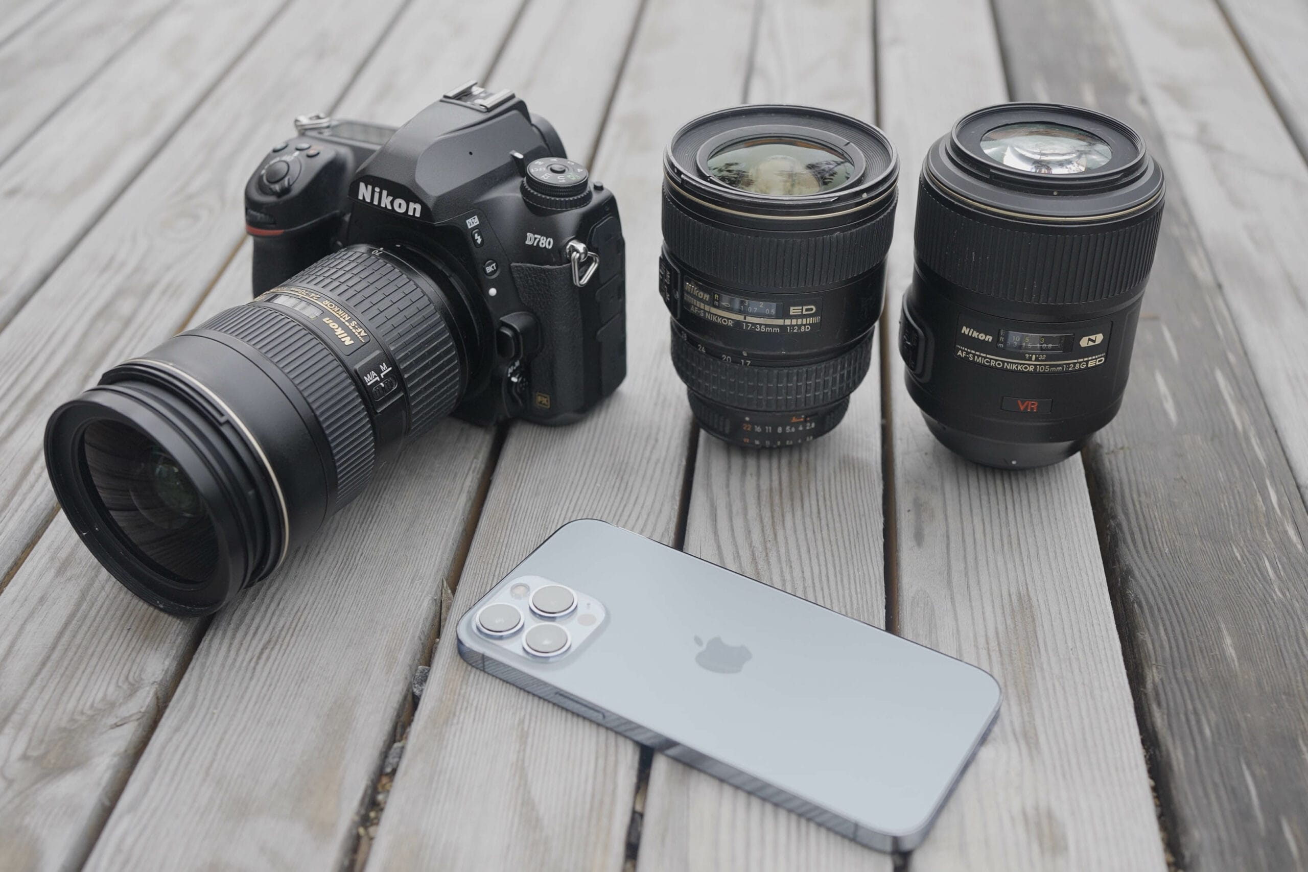 DSLR v Phone Cameras: Pros & Cons for Beginner Photographers