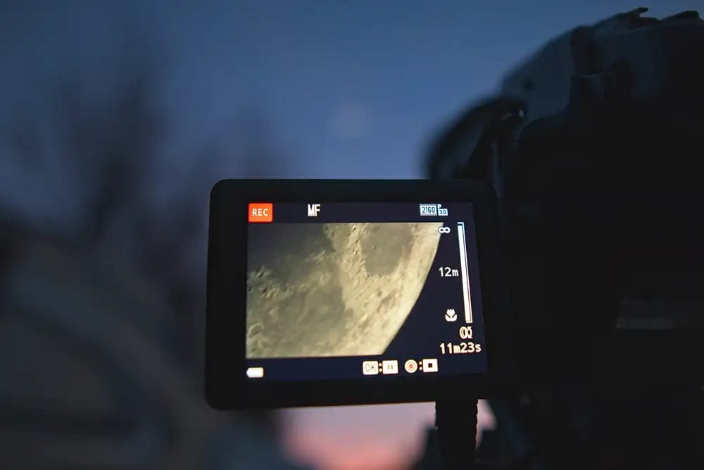 How to Photograph the Moon: A Beginner's Guide